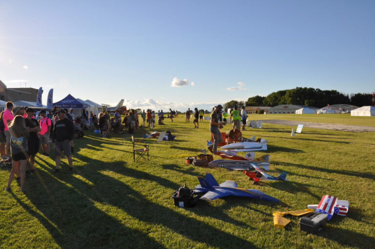 Model Aviation at EAA's AirVenture Oshkosh - Academy of Model ...