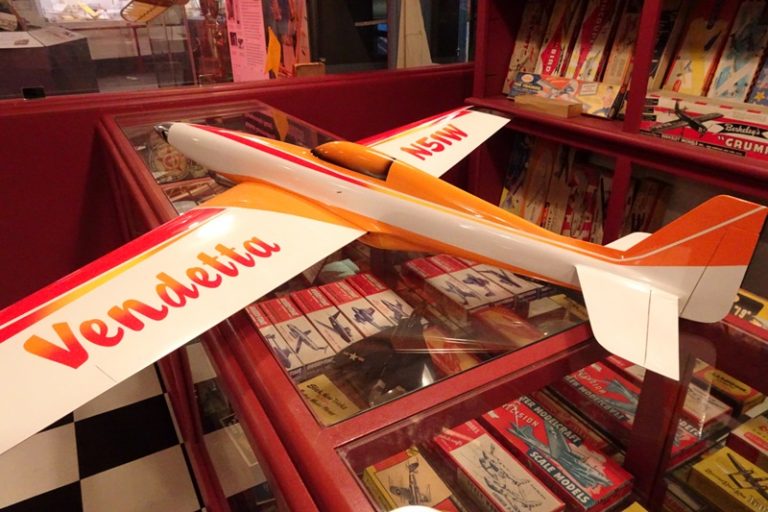 New Addition: Vendetta RC Pylon Racer - National Model Aviation Museum Blog